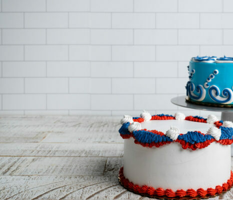 Uniced Cakes & Unfinished Brownies | Ice, Slice & Serve | Rich's USA