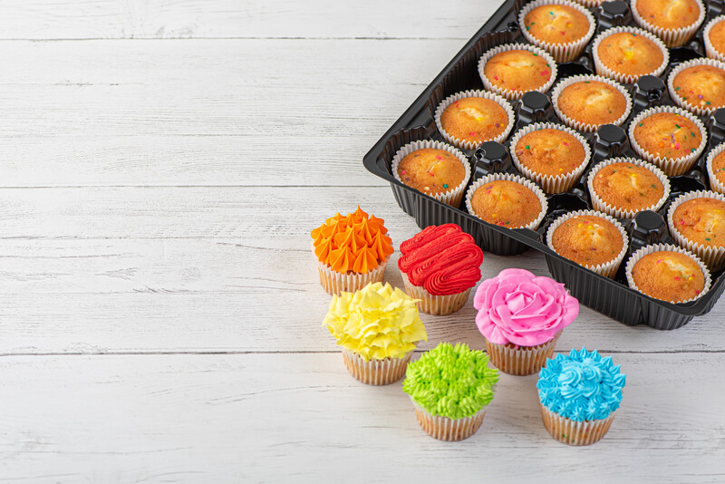 Uniced Cakes & Unfinished Brownies | Ice, Slice & Serve | Rich's USA